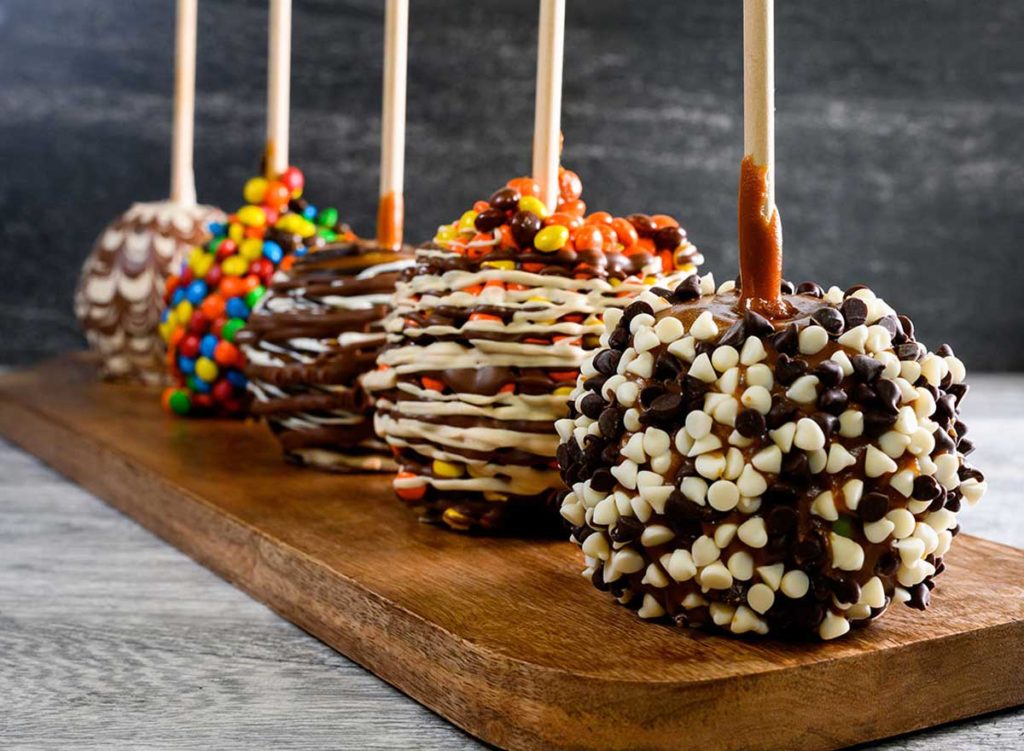 Delicious Gourmet Caramel Apples | Pete & Belle's
