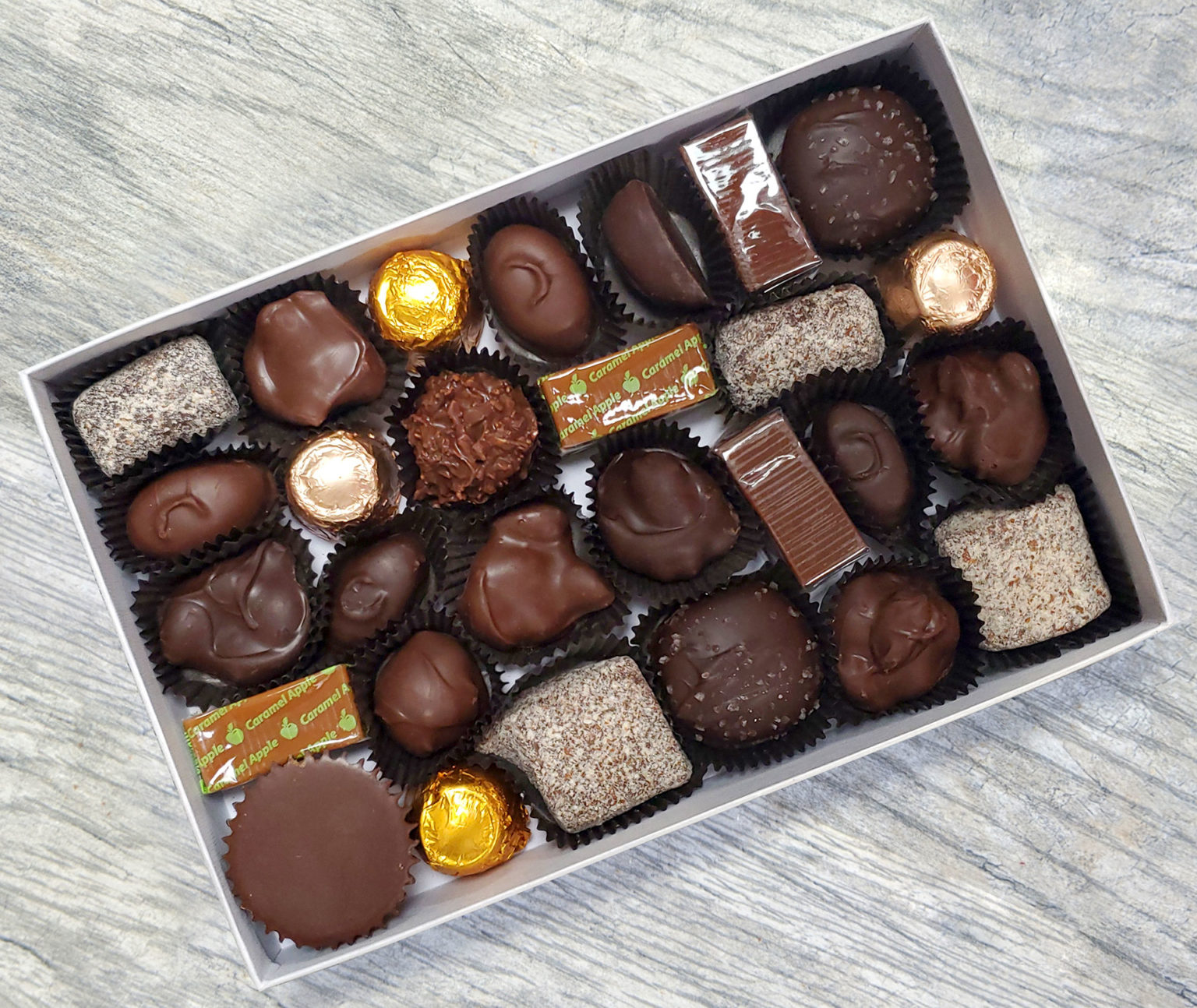 1 LB - Assorted Milk & Dark Box | Pete & Belle's